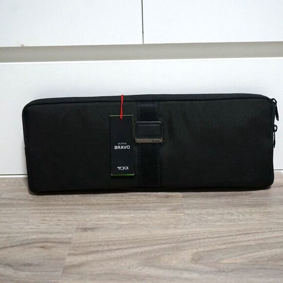 Tumi | Tablets & Accessories | New Authentic Tumi Esports Keyboard ...
